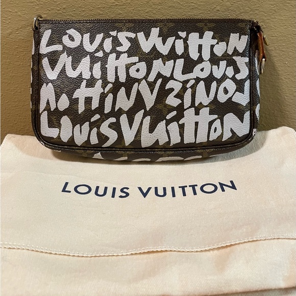 Louis Vuitton | Bags | Louis Vuitton Grafitti Pochette By Stephen ...